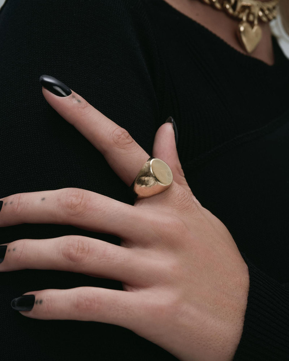 ODE SIGNET RING | Rings | Signet Rings – Ask and Embla