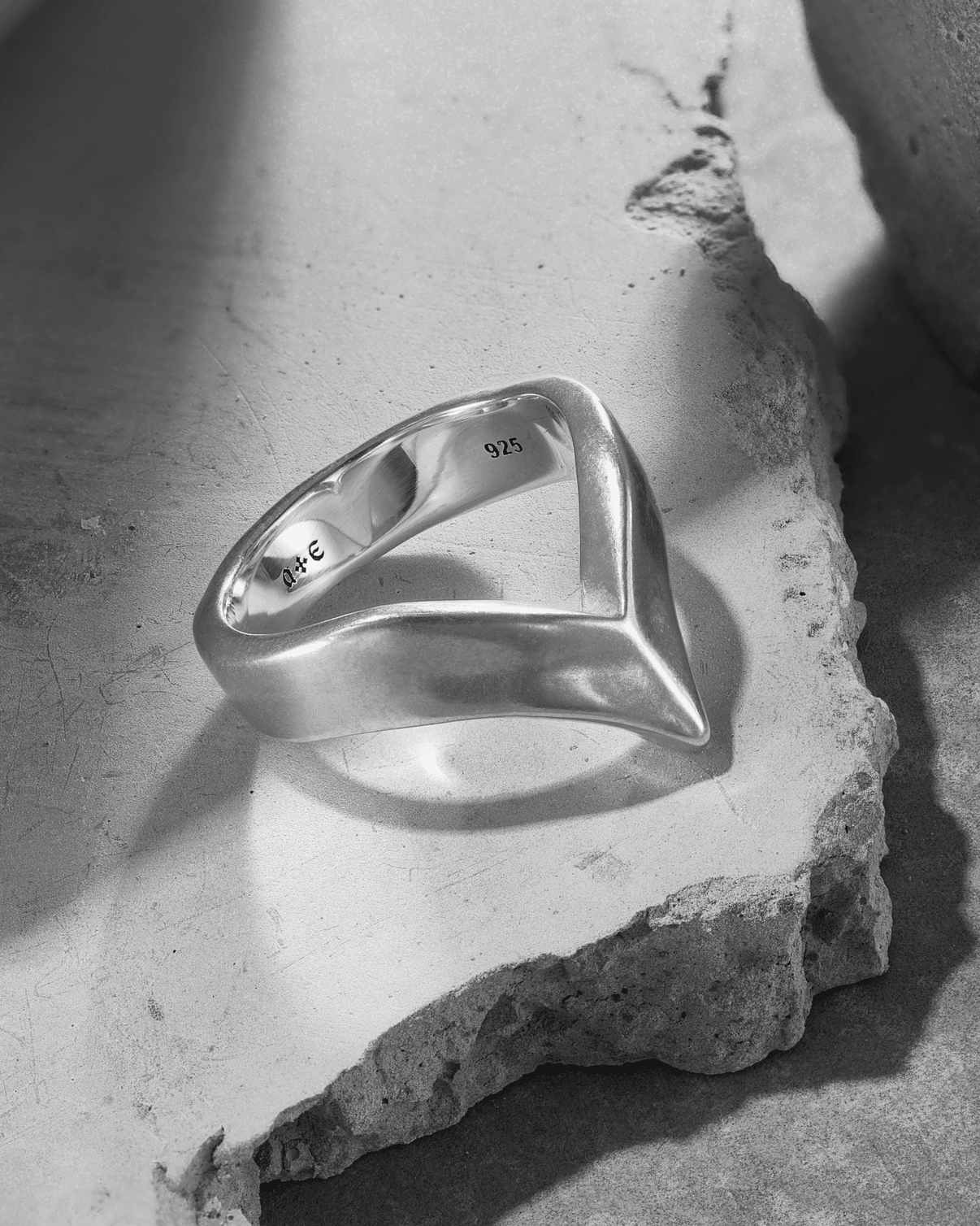 MERCURY RING | Rings | Plain Rings