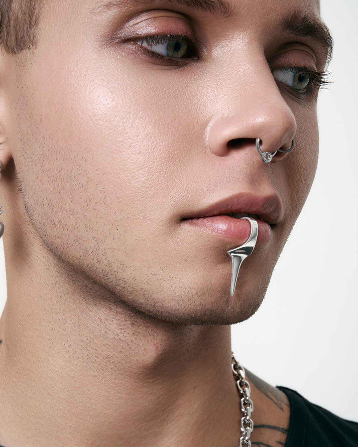 ECLIPSE LIP CUFF - Lip Cuffs